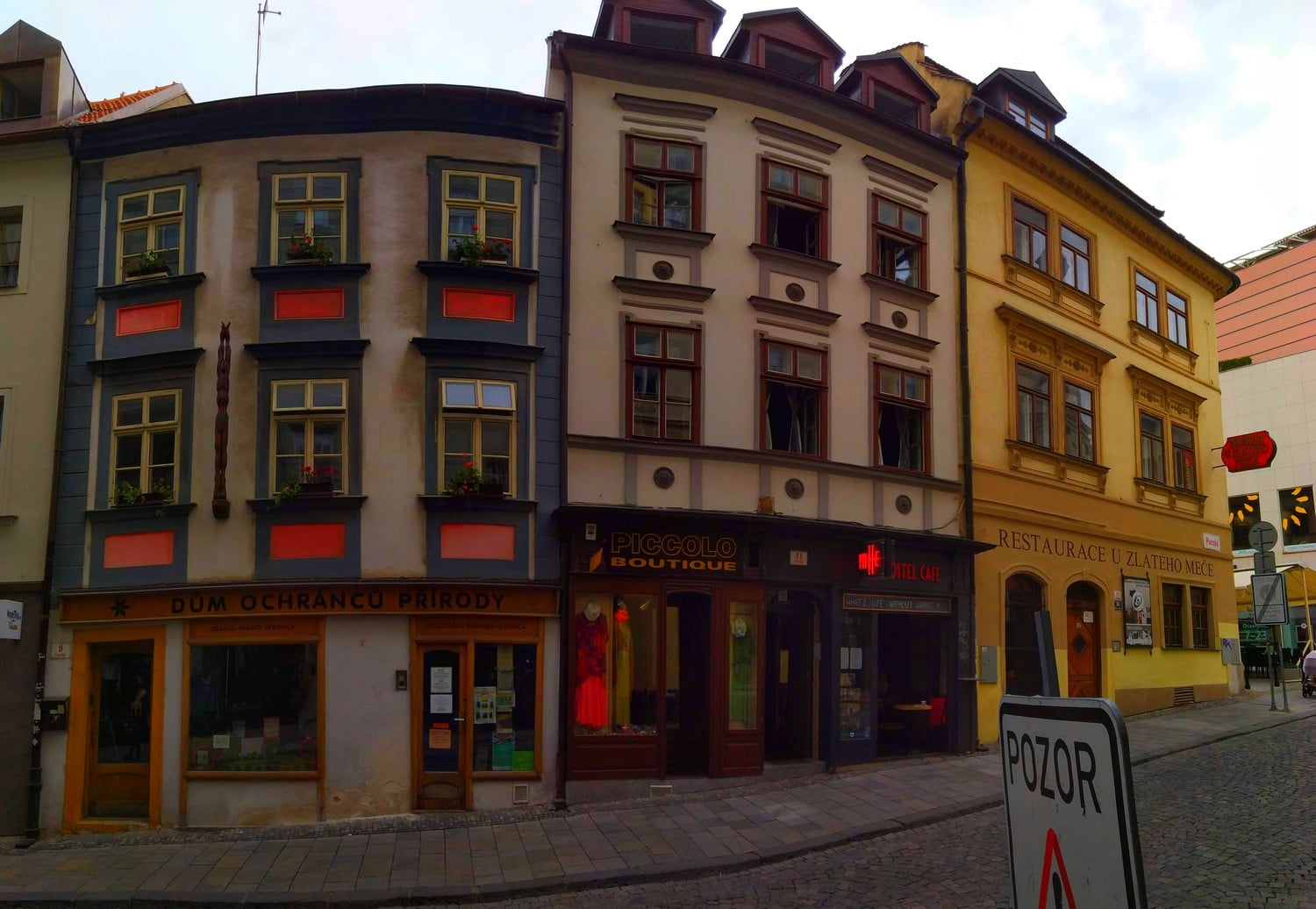 Three cute houses in Brno - Siggiblog.com